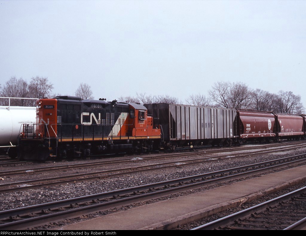CN 7081